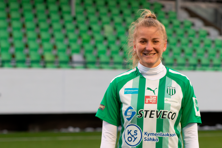 Mia White hopes to be a positive example and inspire young people ...